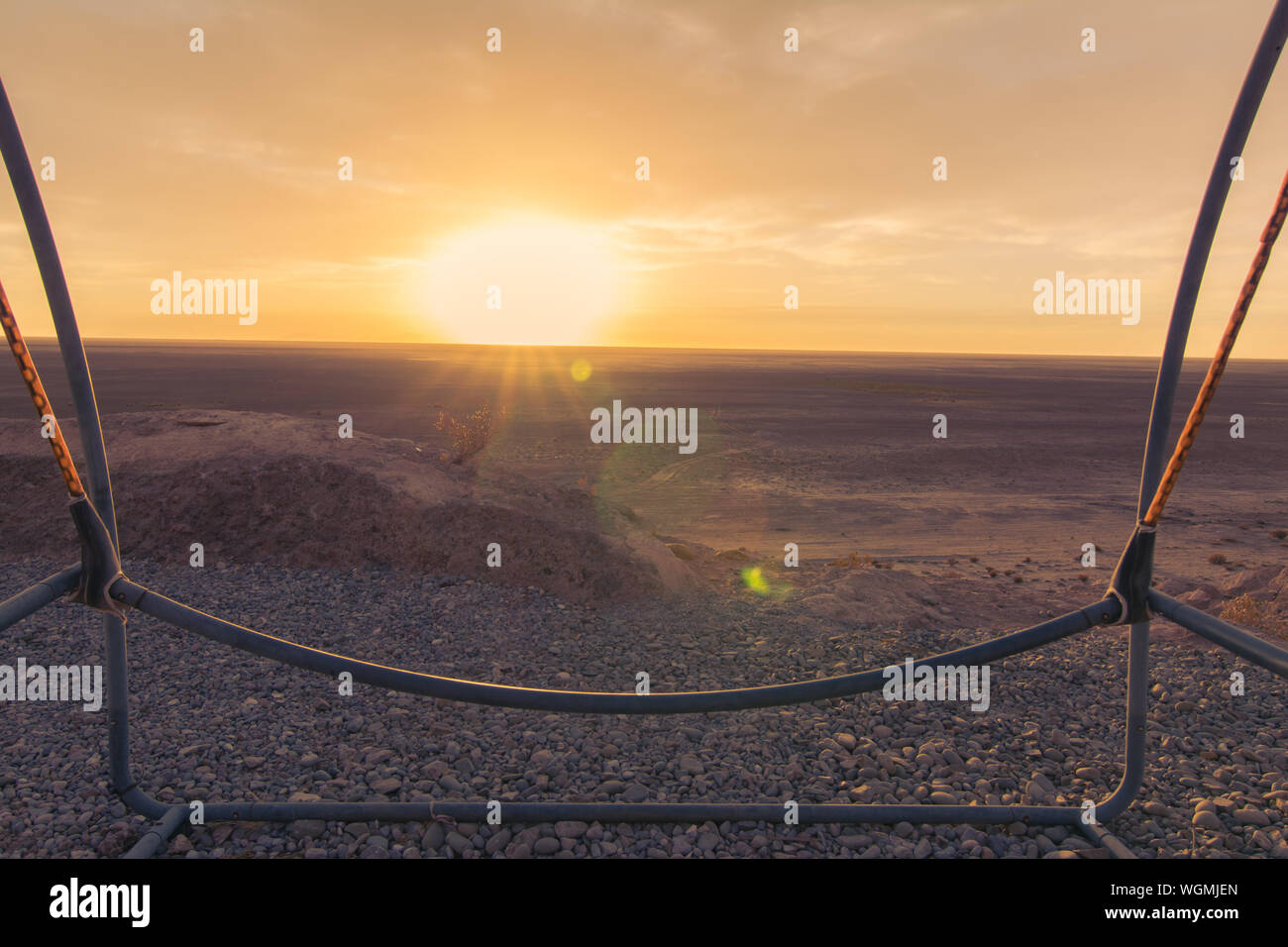 Flat field lens hi-res stock photography and images - Alamy