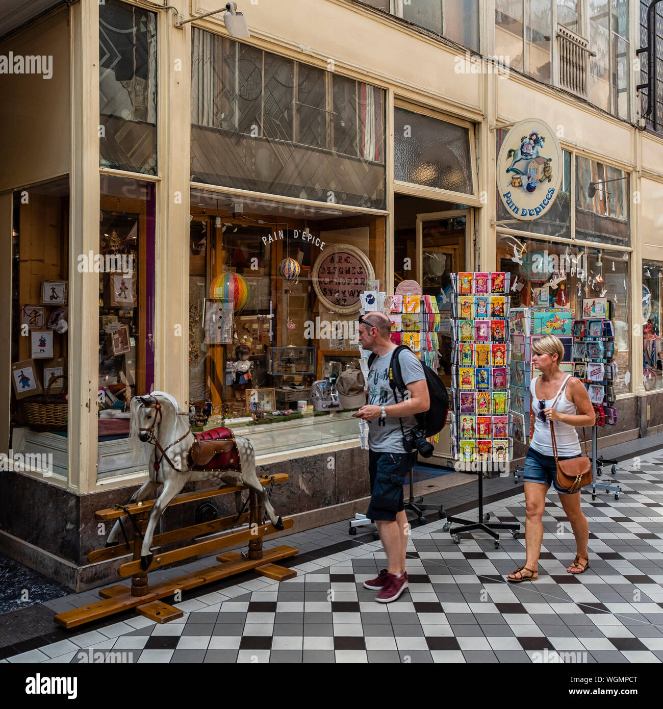 Covered Shopping Arcade High Resolution Stock Photography and Images ...