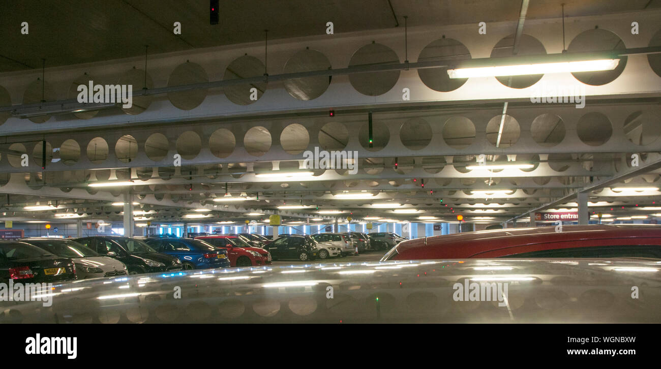 Car park multi storey hi-res stock photography and images - Alamy