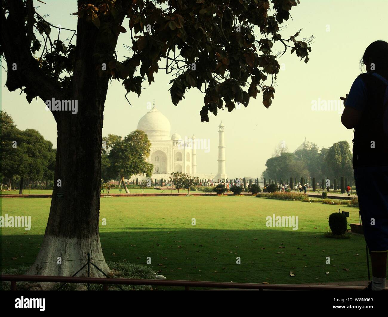 Taj Mahal Arch Person High Resolution Stock Photography and Images - Alamy