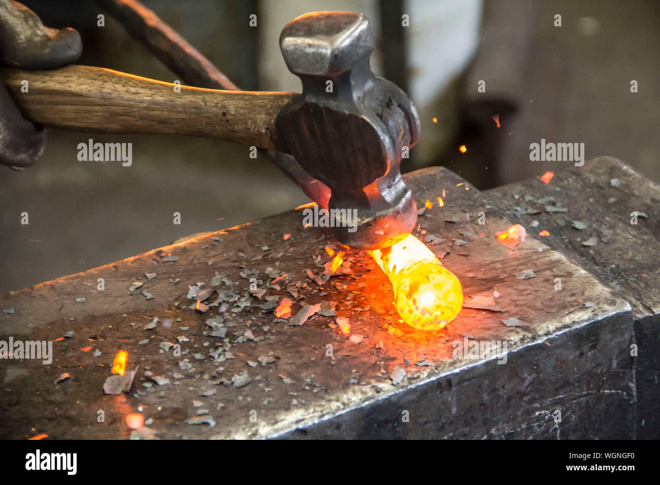 Orange Hammer Hi Res Stock Photography And Images Alamy