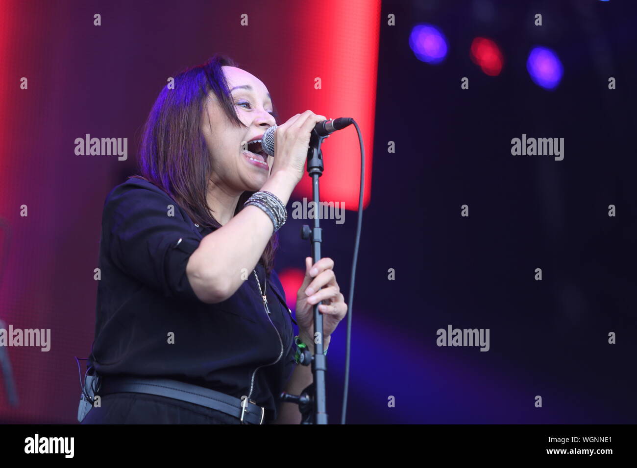 Echobelly 2019 hi-res stock photography and images - Alamy