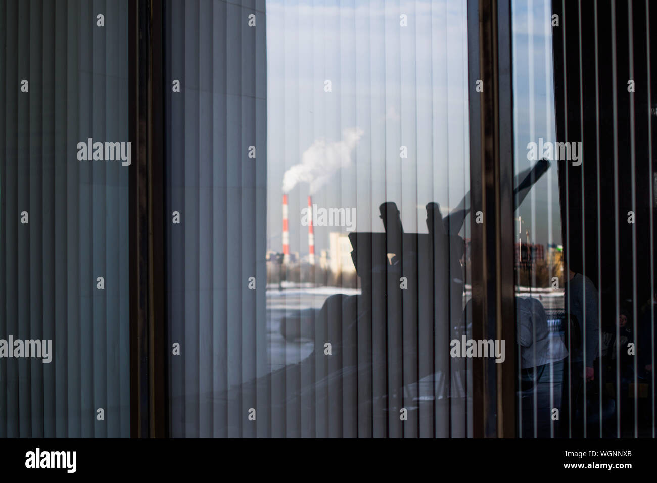 Smoke stacks emitting smoke hi-res stock photography and images - Alamy