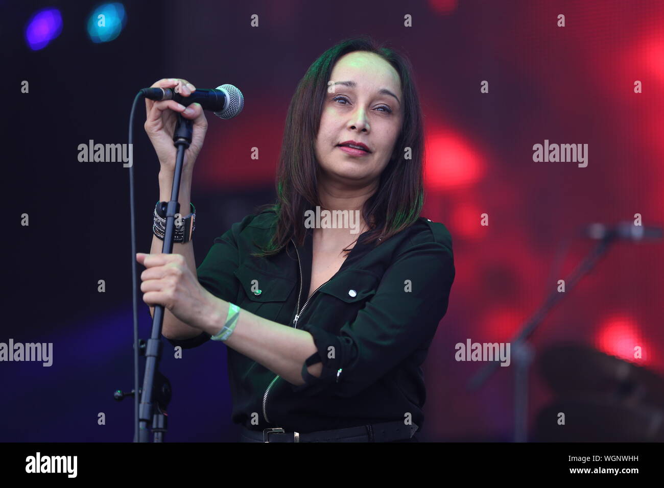 Echobelly hi-res stock photography and images - Alamy