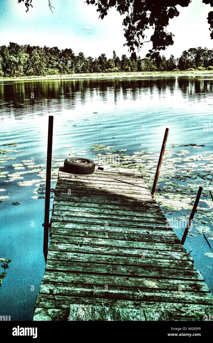 Old jetty lake no people hi-res stock photography and images - Alamy
