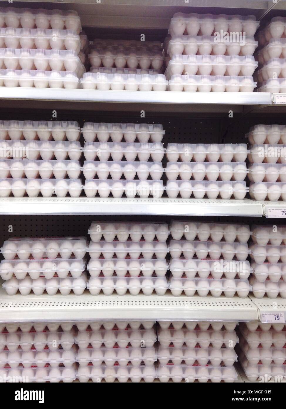 Egg shelves hi-res stock photography and images - Alamy