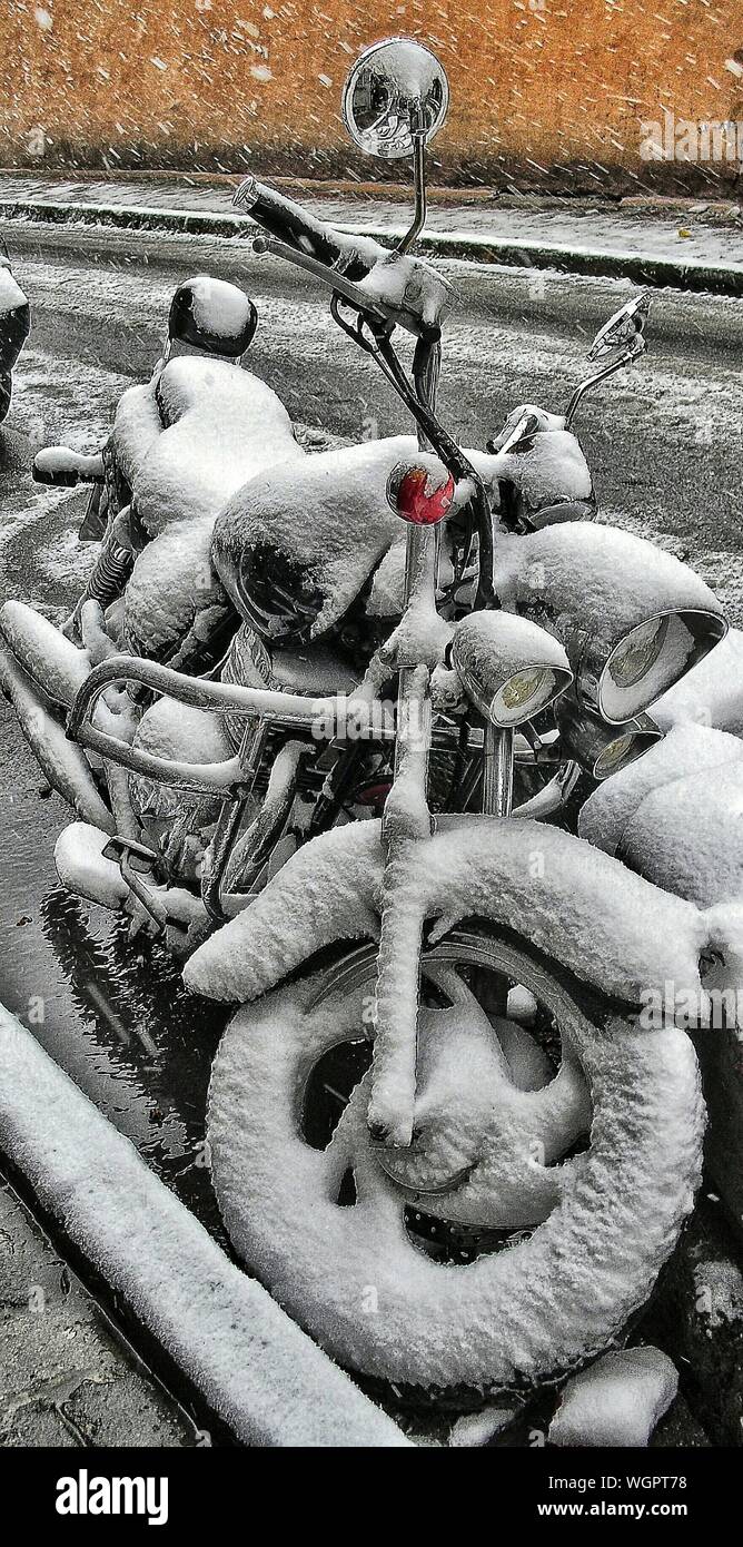 Covered motorcycle hi-res stock photography and images - Alamy