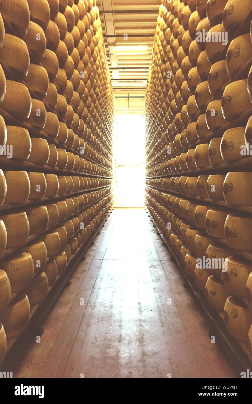 Cheese rack hi-res stock photography and images - Alamy