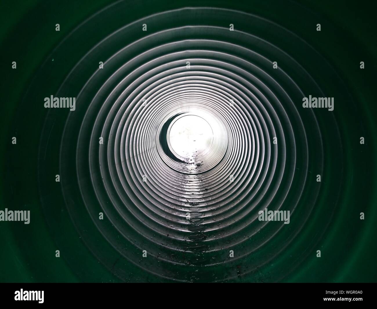 Long large pipe hi-res stock photography and images - Alamy