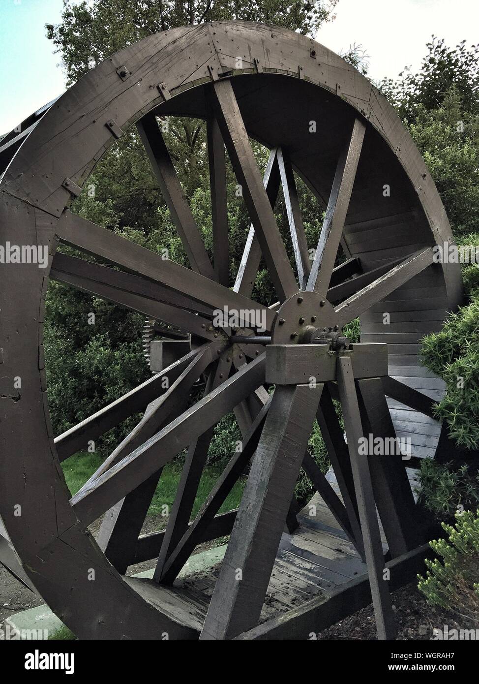 Wooden water wheel hi-res stock photography and images - Alamy