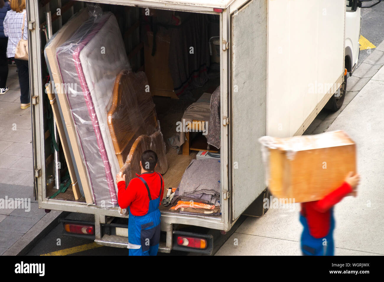 Person delivering truck hi-res stock photography and images - Alamy