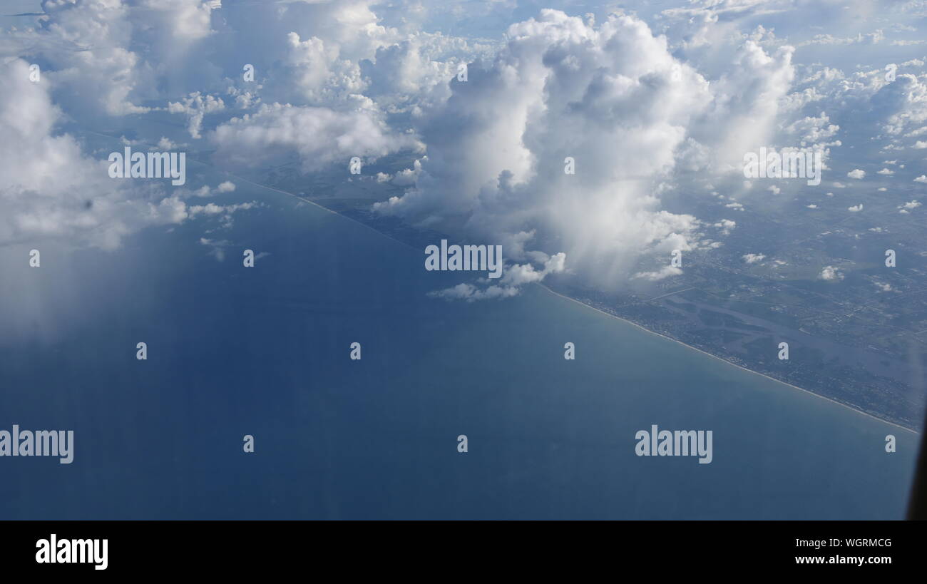 The 53rd Weather Reconnaissance Squadron, an Air Force Reserve unit ...