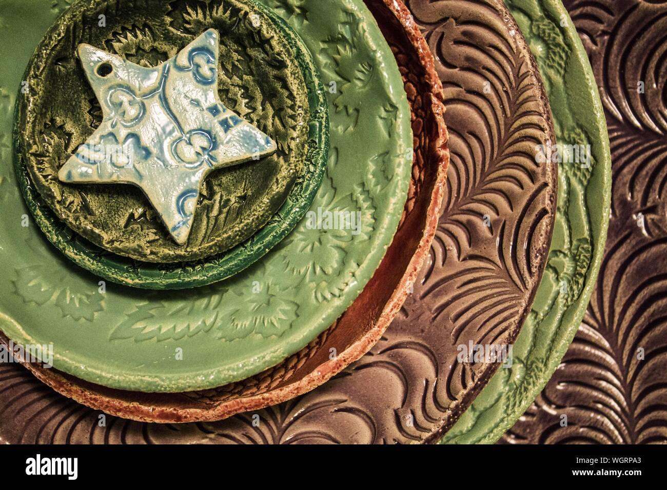 Star plates hi-res stock photography and images - Alamy