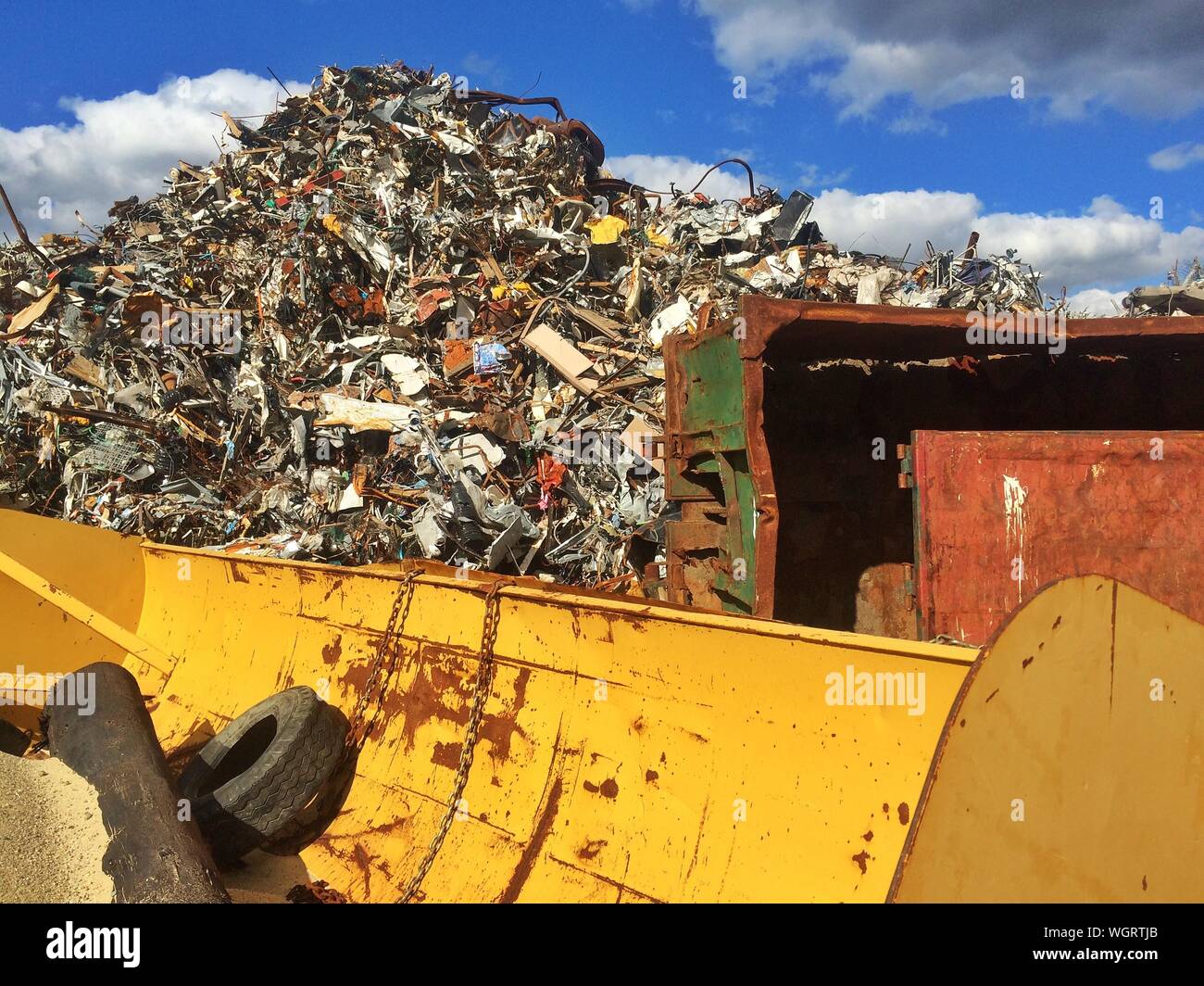Stack Junkyard High Resolution Stock Photography and Images - Alamy