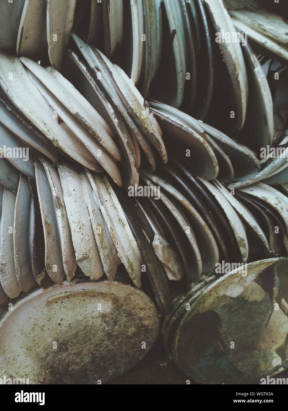 Dirty Plates Stock Photos & Dirty Plates Stock Images - Alamy
