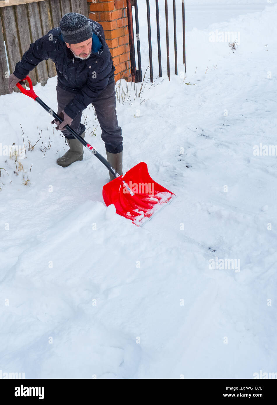 Cleaning snow hi-res stock photography and images - Alamy