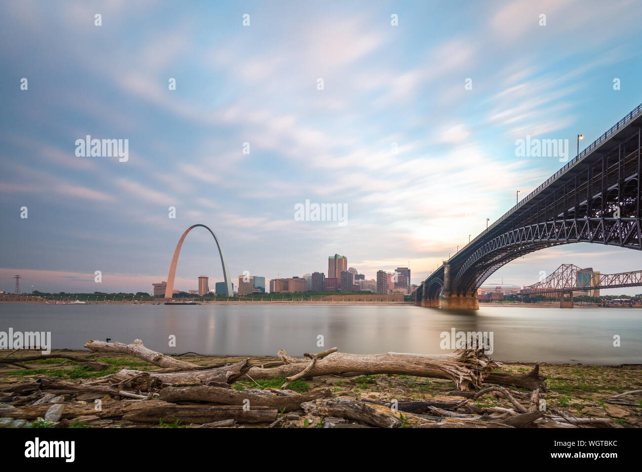 St. Louis, Missouri, USA downtown cityscape on the Mississippi River at ...