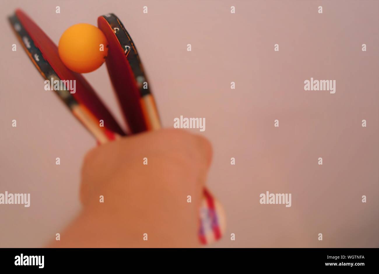 Hand and racket hi-res stock photography and images - Alamy
