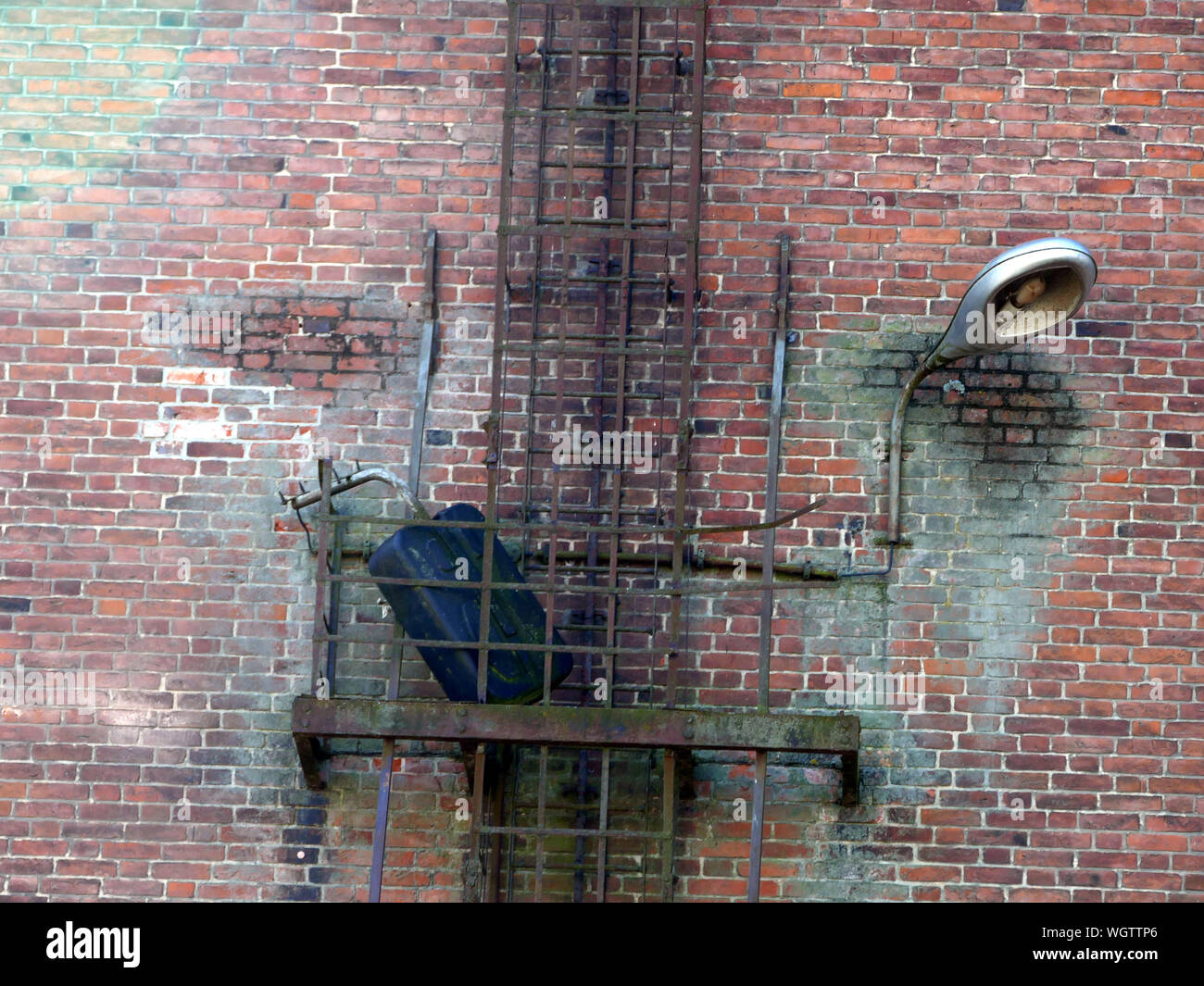 Brick lights hi-res stock photography and images - Alamy