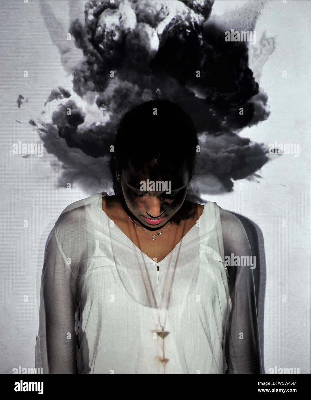 Smoke screen hi-res stock photography and images - Alamy