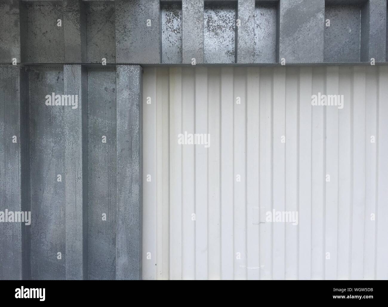 Exterior building wall hi-res stock photography and images - Alamy