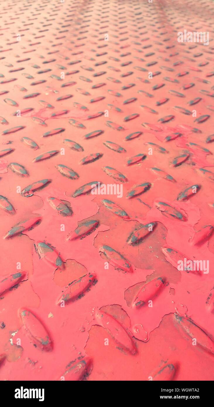 Red diamond hi-res stock photography and images - Alamy