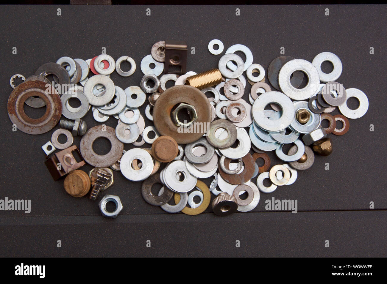 Metal washers hi-res stock photography and images - Alamy