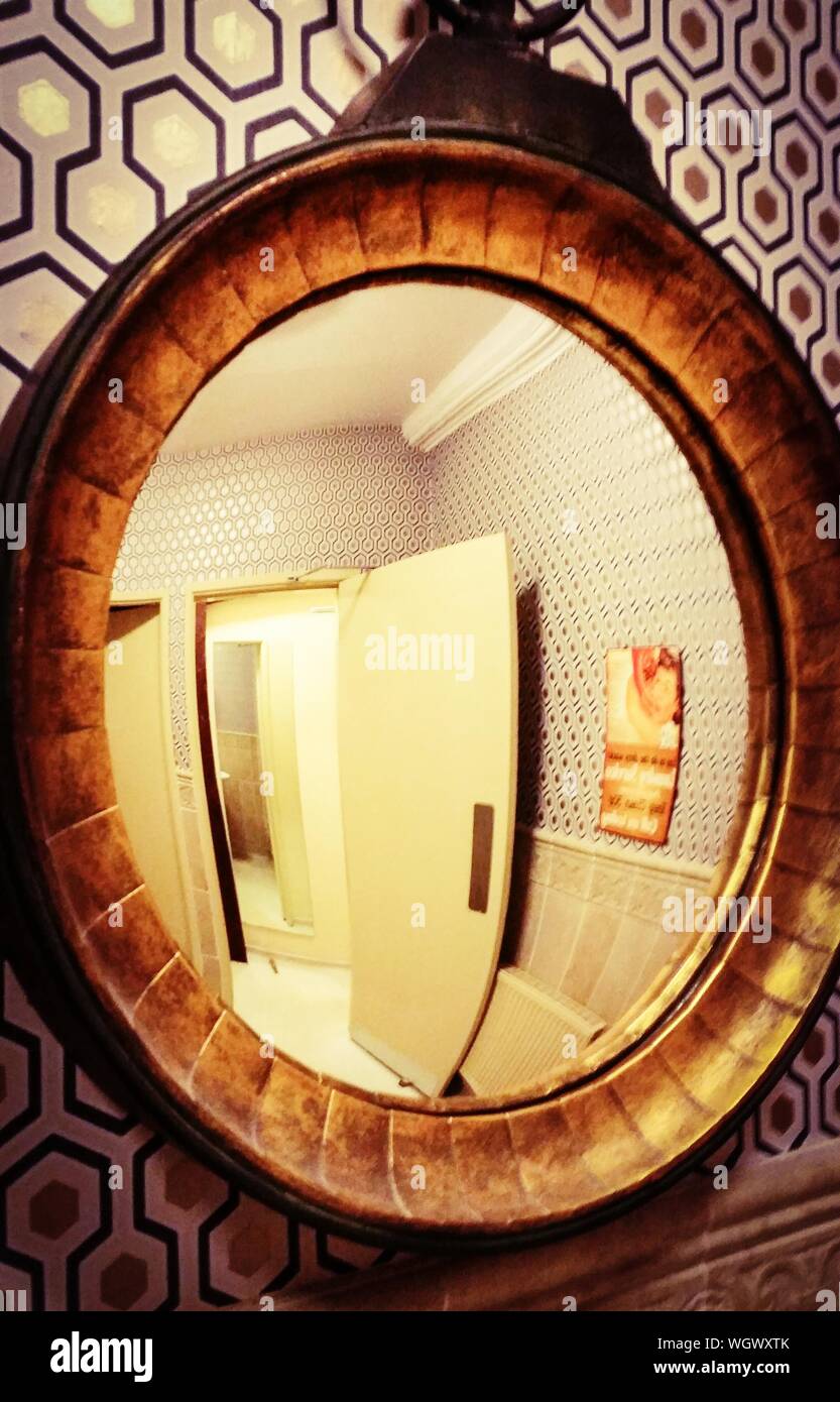 Reflection in door hi-res stock photography and images - Alamy