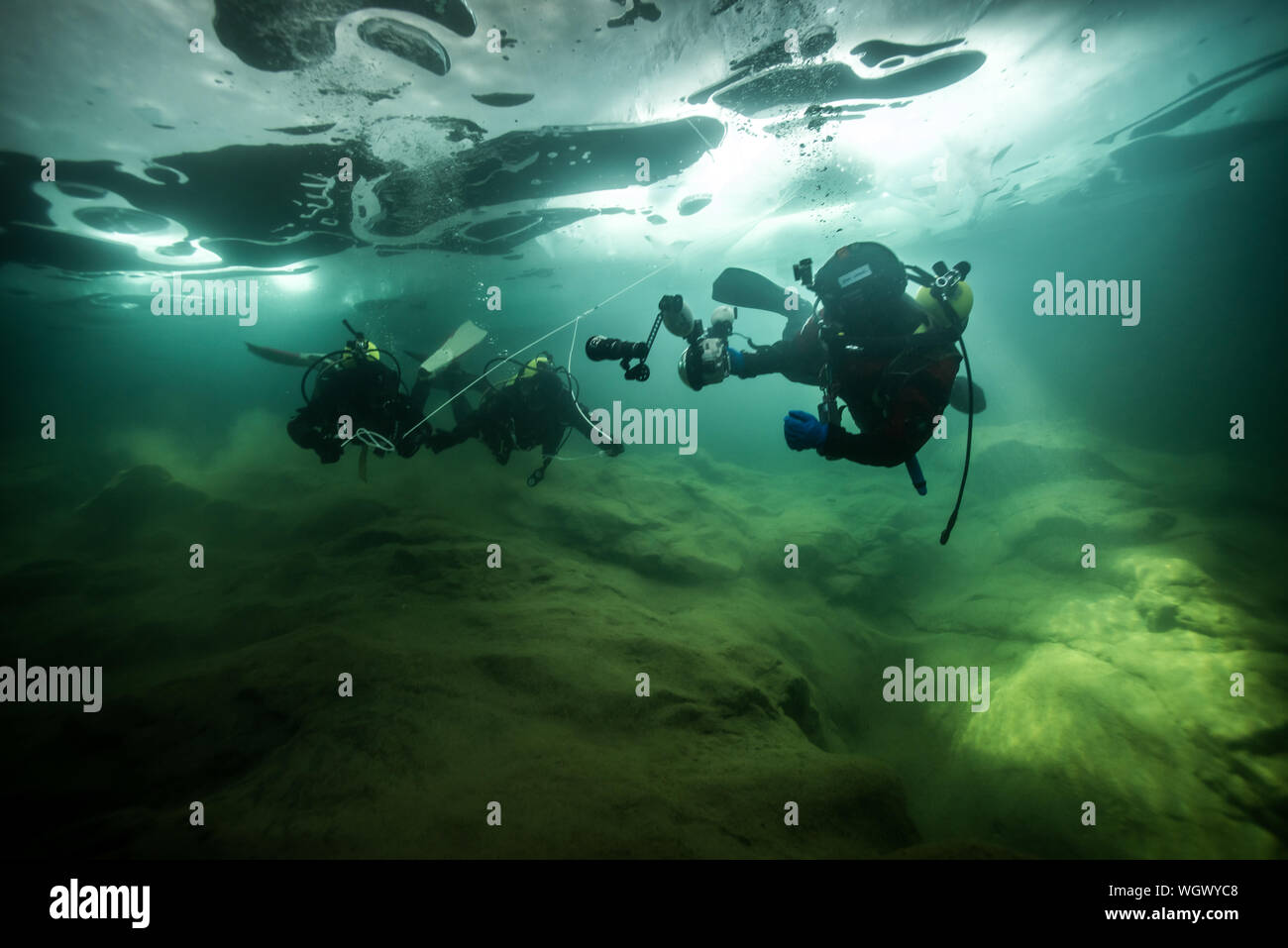 Scuba diving river underwater hi-res stock photography and images - Alamy