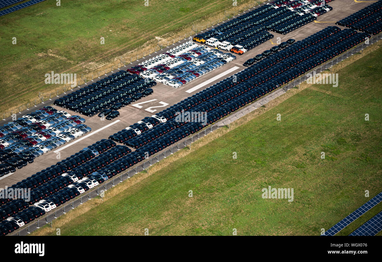 Alhorn, Germany. 30th Aug, 2019. Numerous Mercedes vehicles are ...