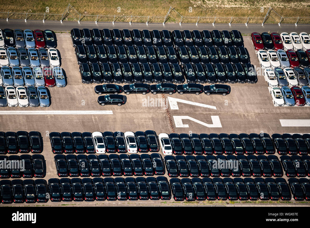 Airfield photos hi-res stock photography and images - Alamy