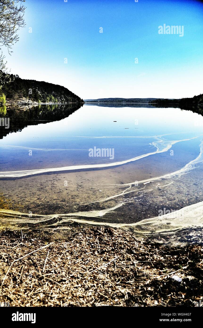 Blue sky reflection on the lake hi-res stock photography and images - Alamy