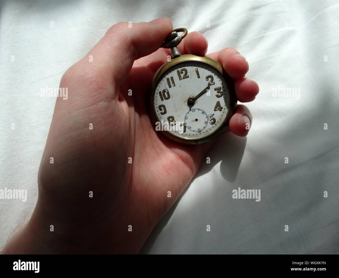 Hand old holding bed hi-res stock photography and images - Alamy