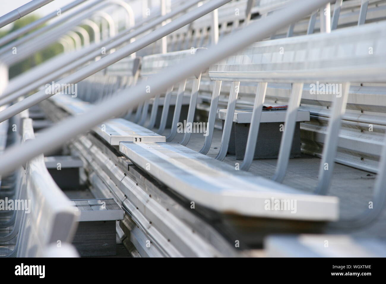 Metal bleachers hi-res stock photography and images - Alamy