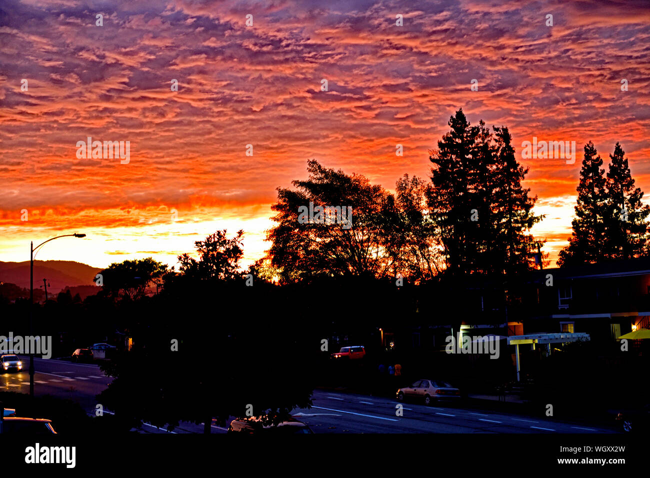 Drama sunset hi-res stock photography and images - Alamy