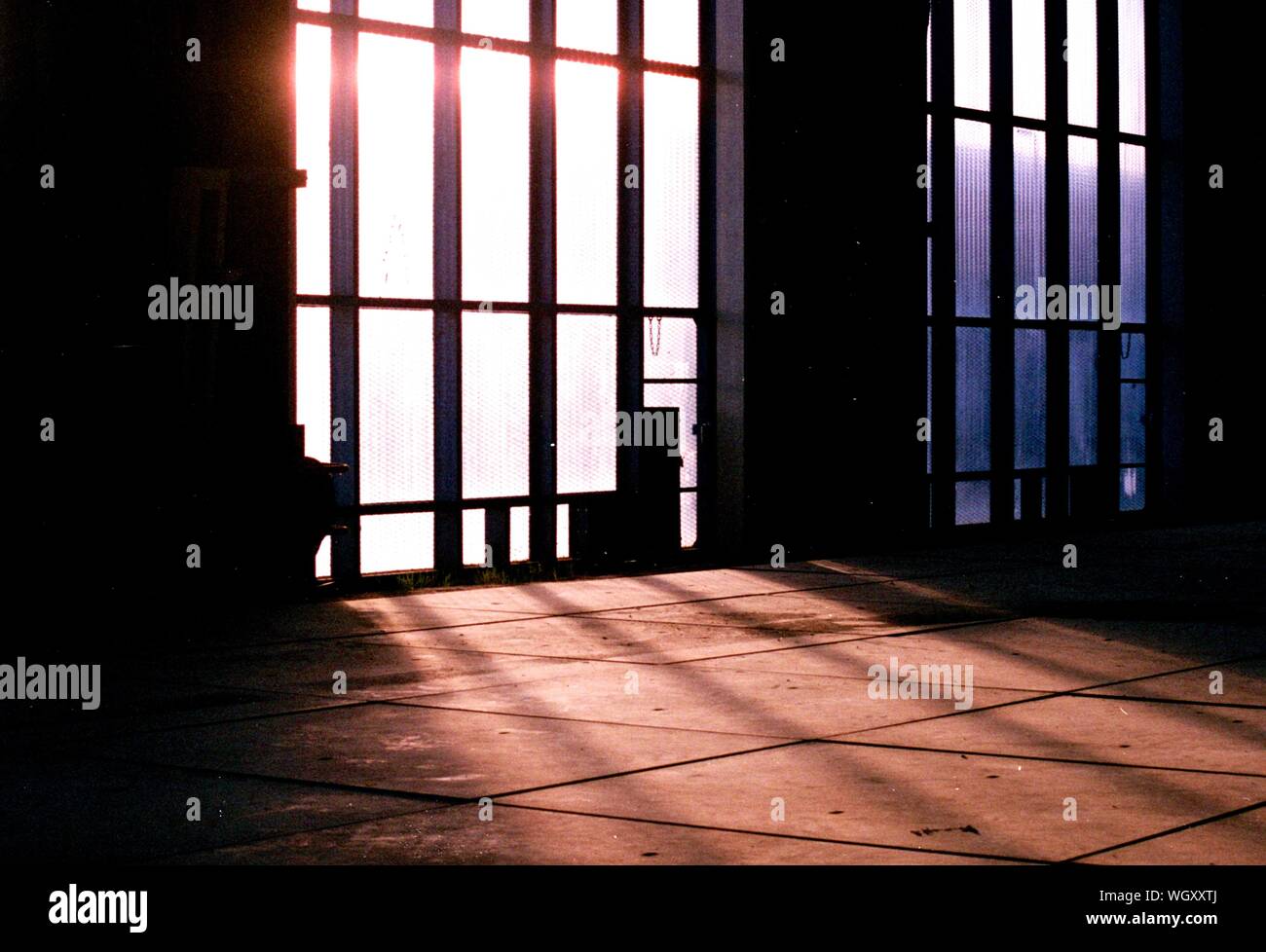 Sunset windows hi-res stock photography and images - Alamy