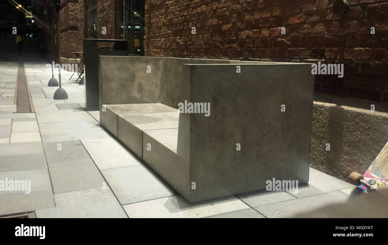 Pavement bench hi-res stock photography and images - Alamy