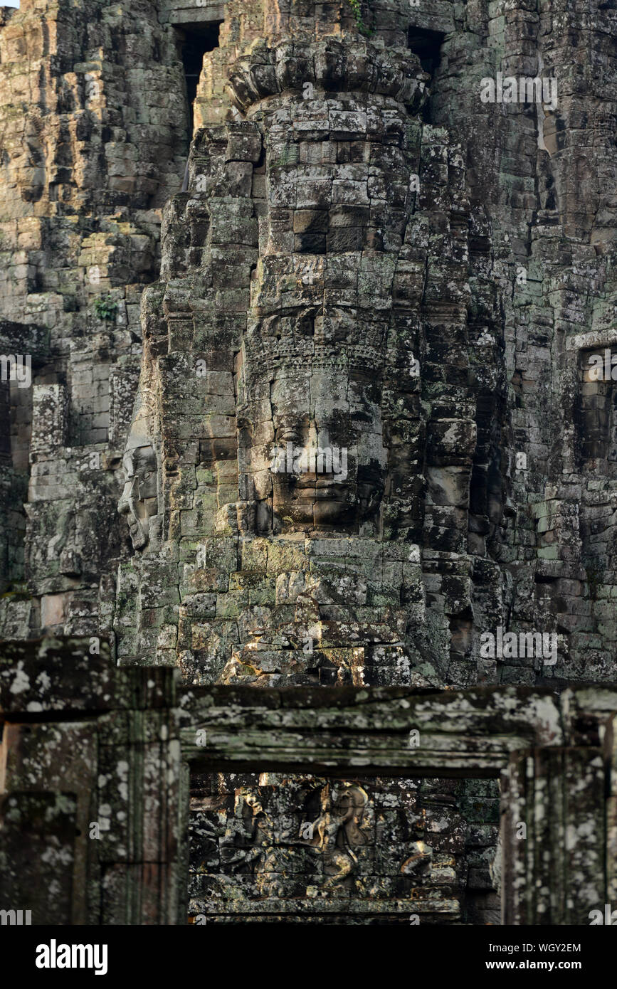 Angkor wat exterior hi-res stock photography and images - Alamy