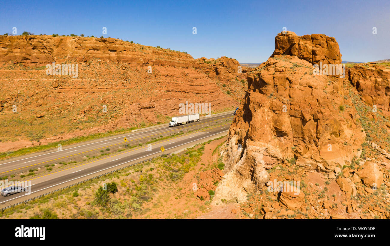 Highway semi fire hi-res stock photography and images - Alamy