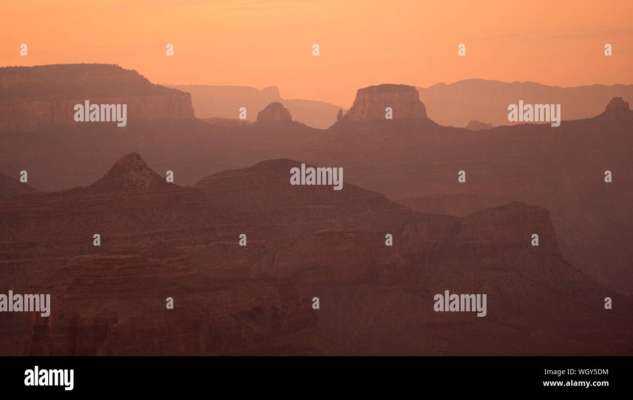 Absorb light hi-res stock photography and images - Alamy