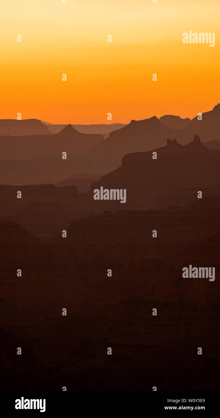 Absorb light hi-res stock photography and images - Alamy