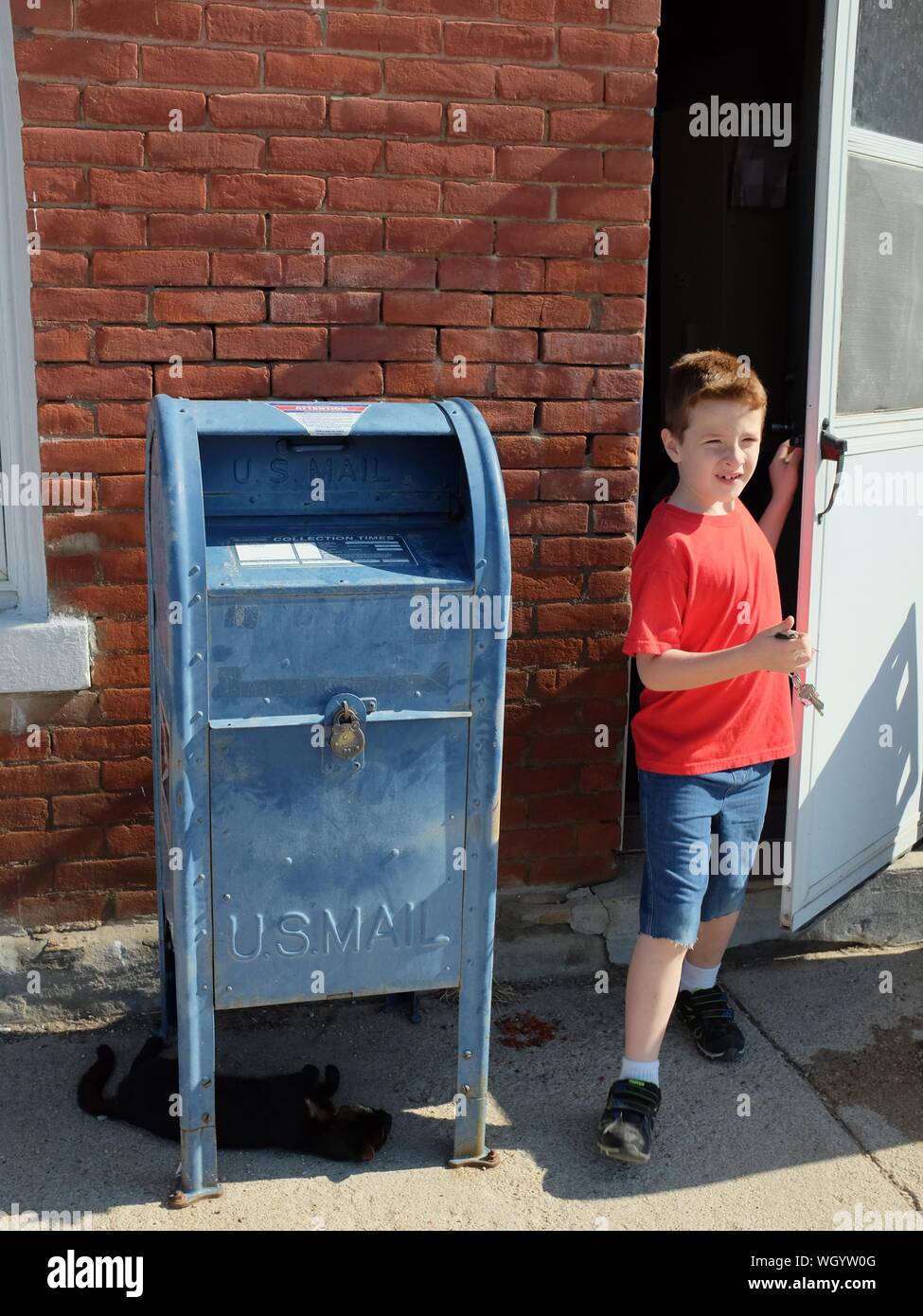Exiting building hi-res stock photography and images - Alamy