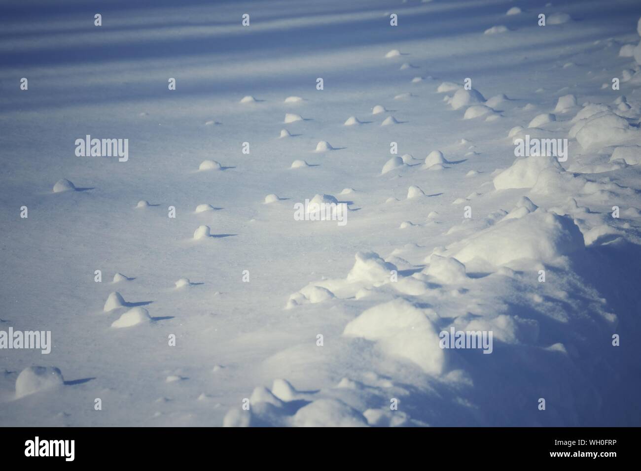 Snowing at the beach hi-res stock photography and images - Alamy