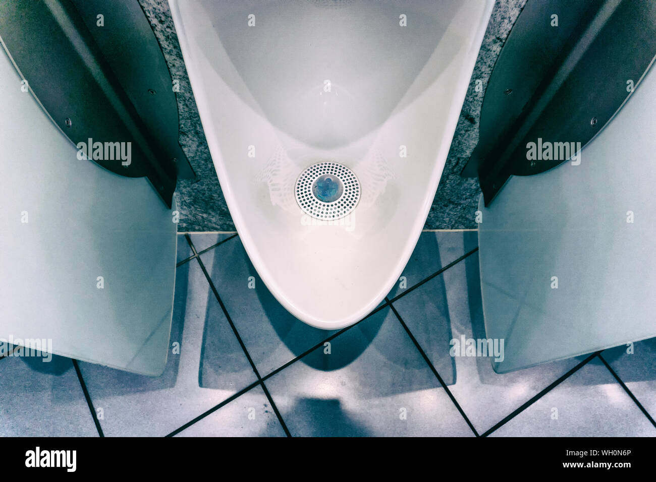 Restroom urinal hi-res stock photography and images - Alamy