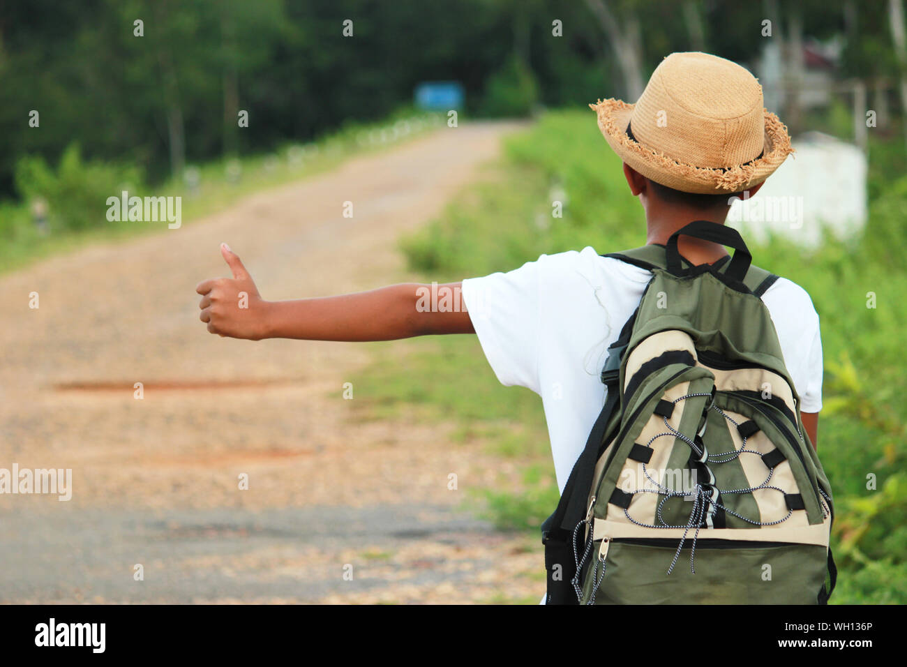 Hitchhiking Child High Resolution Stock Photography and Images - Alamy