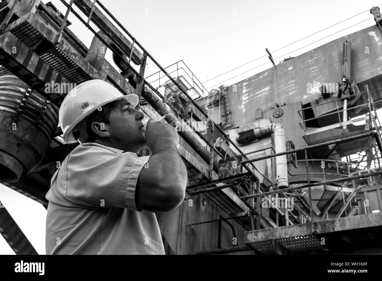 Construction factory worker hi-res stock photography and images - Alamy