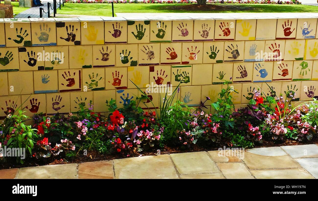 Colored handprints hi-res stock photography and images - Alamy