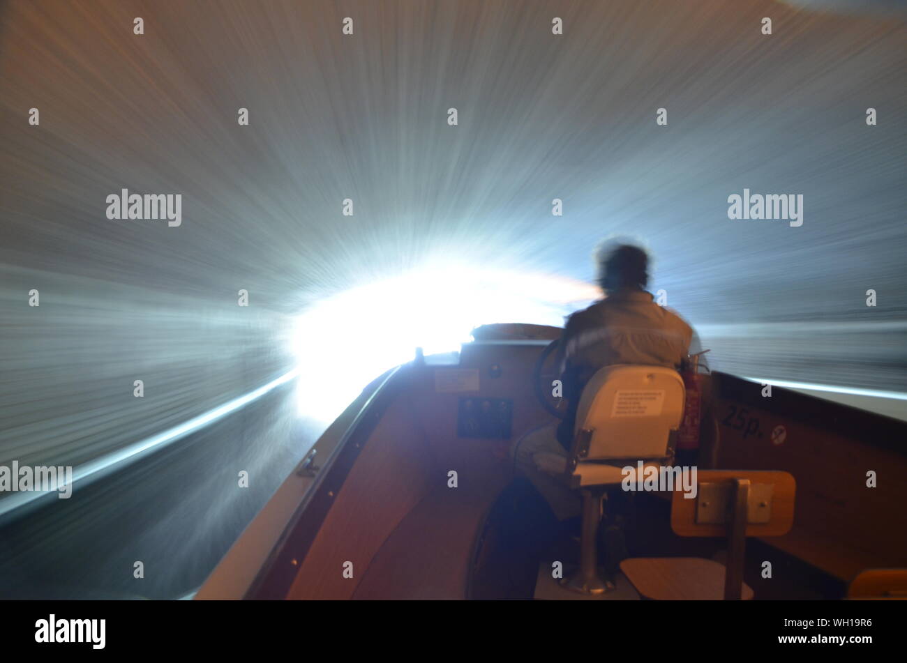 Rear end of boat hi-res stock photography and images - Alamy