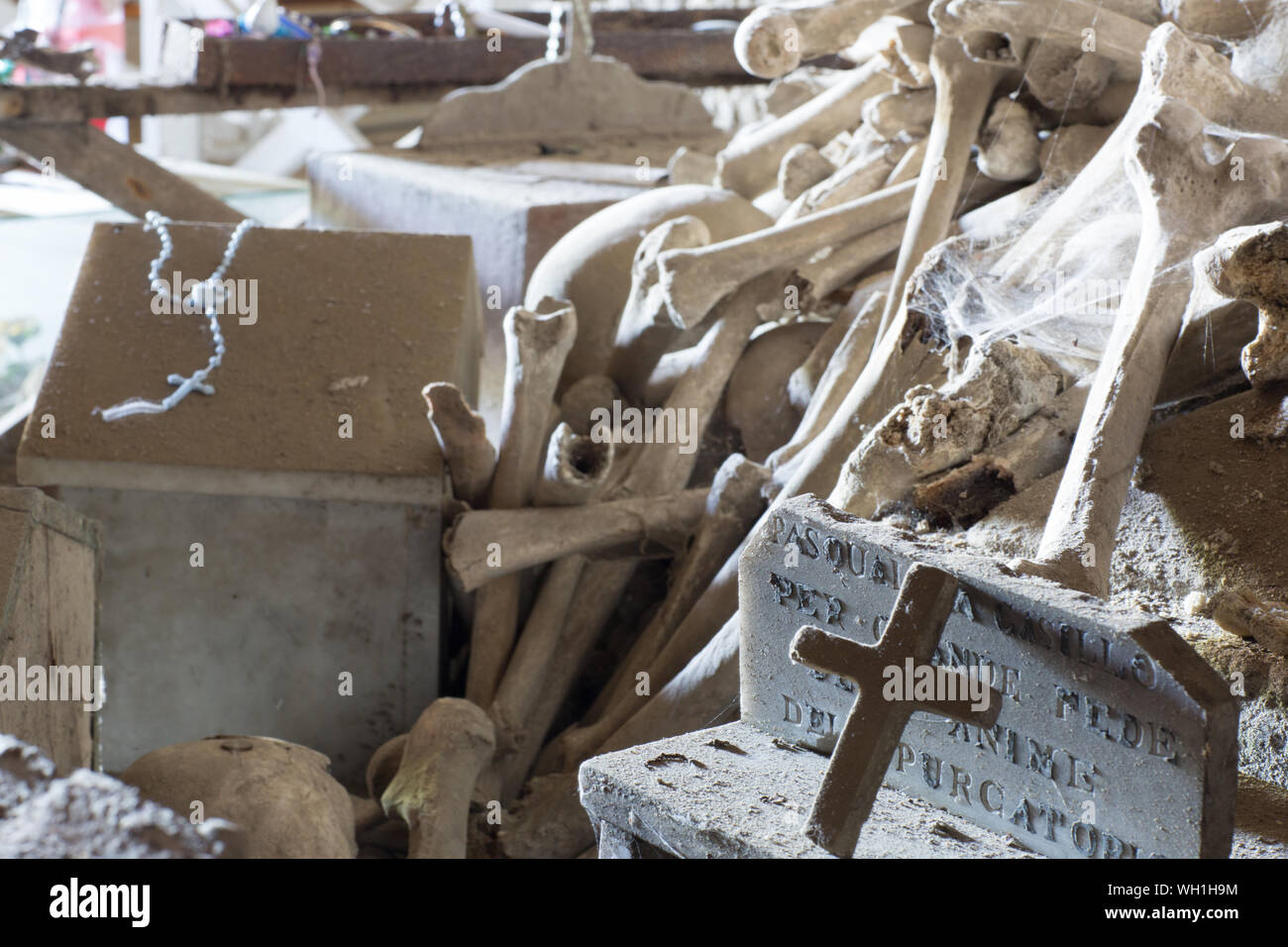 Cemetery of bones hi-res stock photography and images - Alamy
