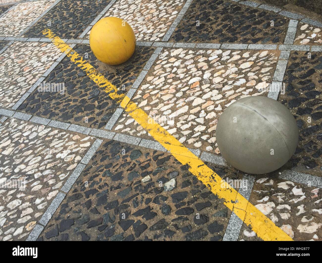 Stone balls or spheres hi-res stock photography and images - Alamy
